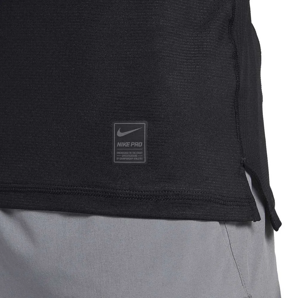 Nike Pro Hypercool Fitted GFX Short Sleeve T-Shirt | Traininn