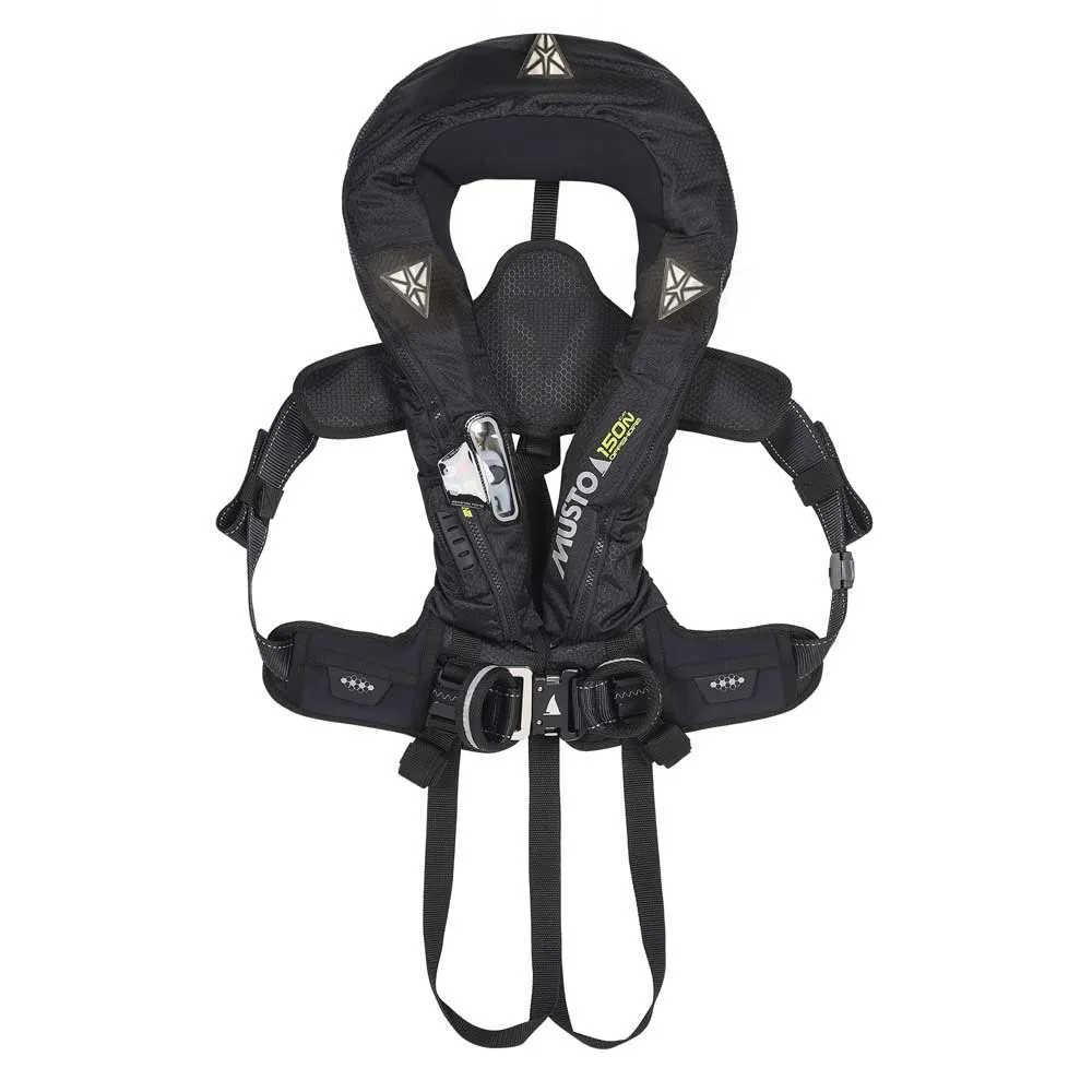 Musto Offshore Race Life Black | Waveinn