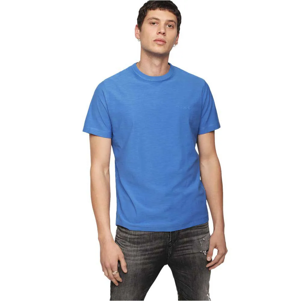 Diesel Tarris | Dressinn