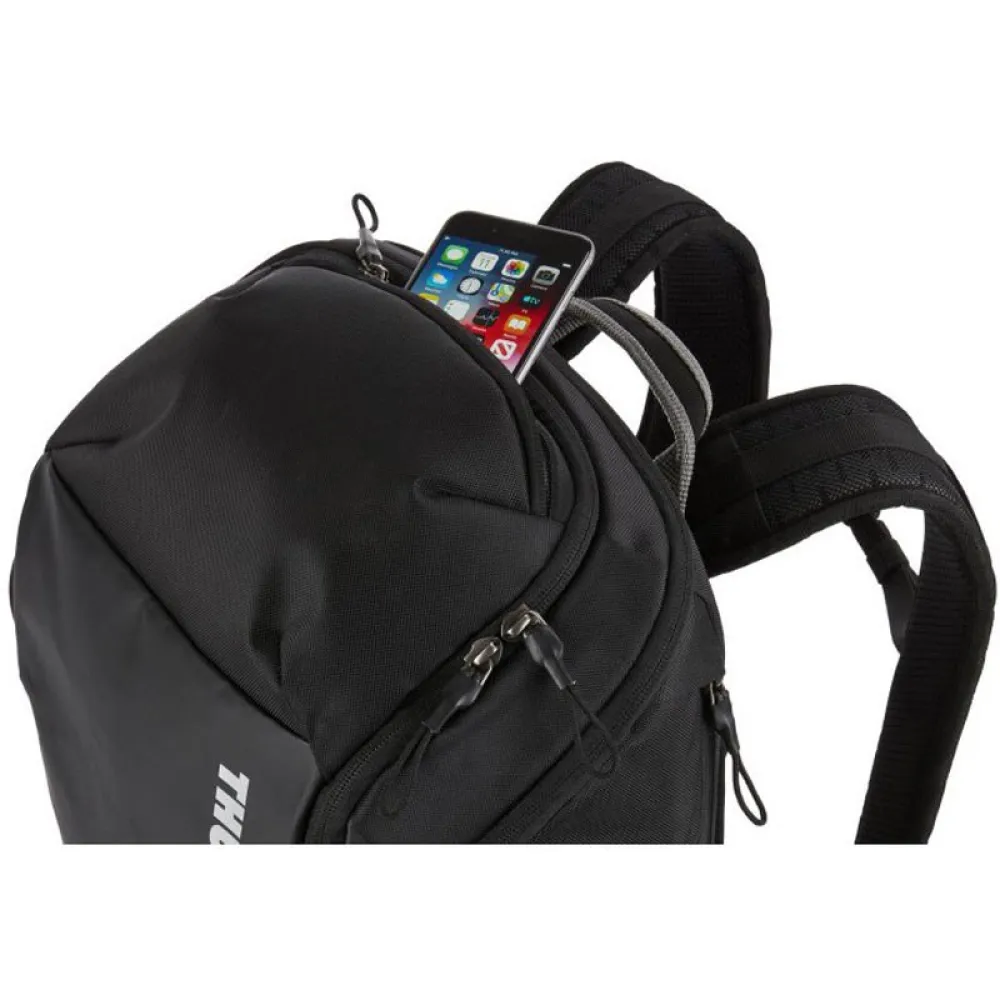 Thule Chasm 26L Backpack, Black | Bikeinn