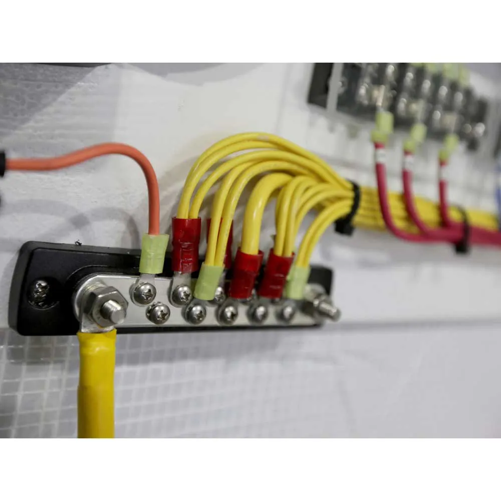 Blue sea systems Bus Bar Plus Common With Cover Isolator| Waveinn