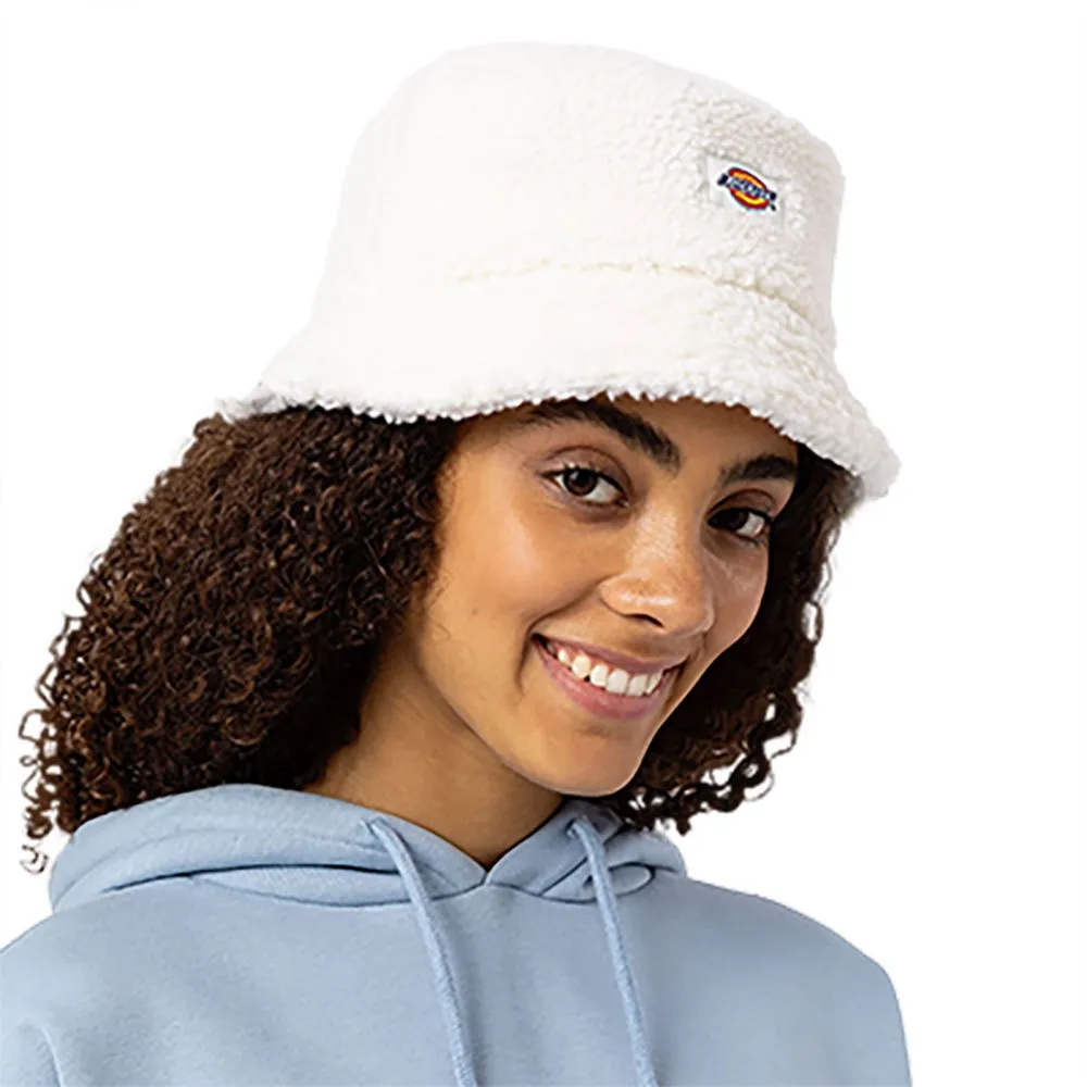 Dickies Red Chute Sherpa Hat Beige | Xtremeinn