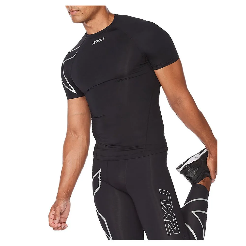 2XU Core Compression Short Sleeve T-Shirt Black | Runnerinn