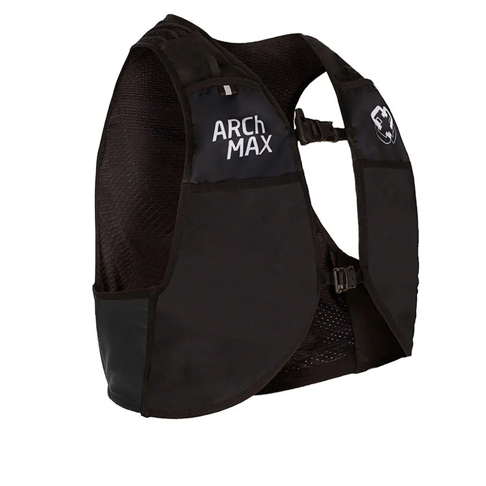 Arch max 2.5L Hydration Vest Black | Trekkinn
