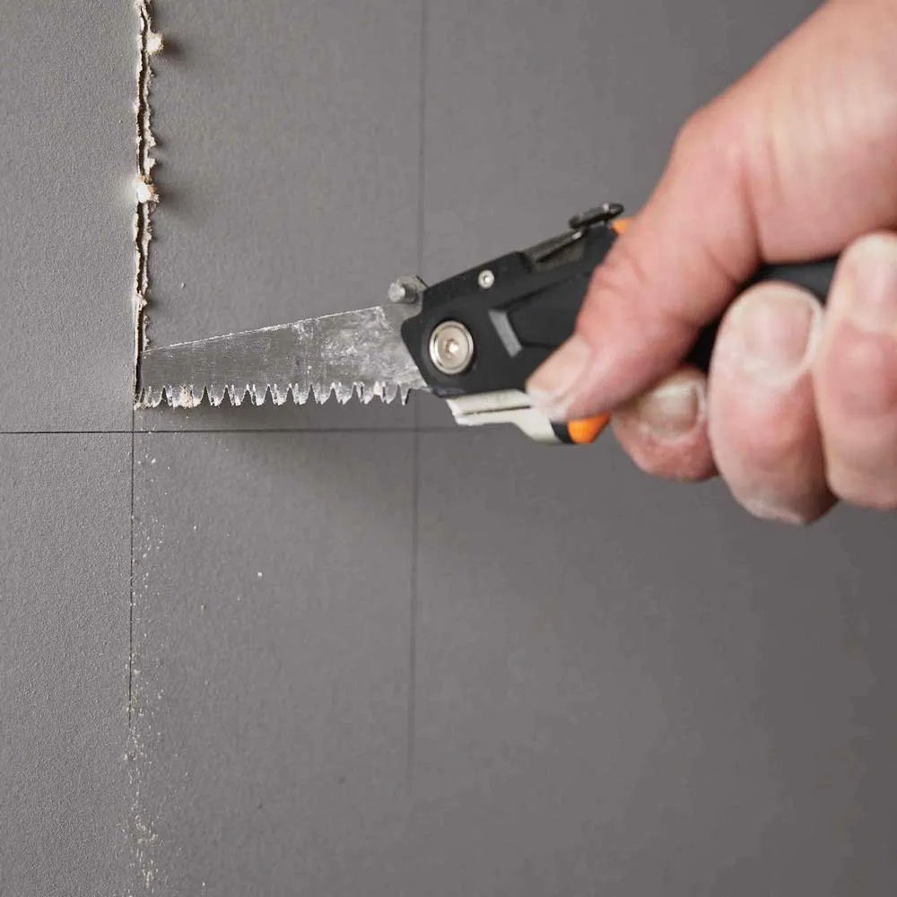 Fiskars CarbonMax Construction Knife | Trekkinn