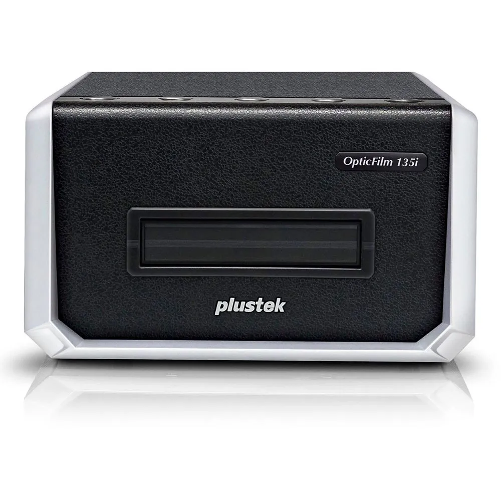 Plustek OpticFilm 135 I Slide Scanner | Techinn