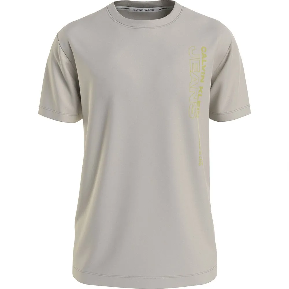 Calvin klein jeans Camiseta de manga corta Stacked Outline Logo Beige ...