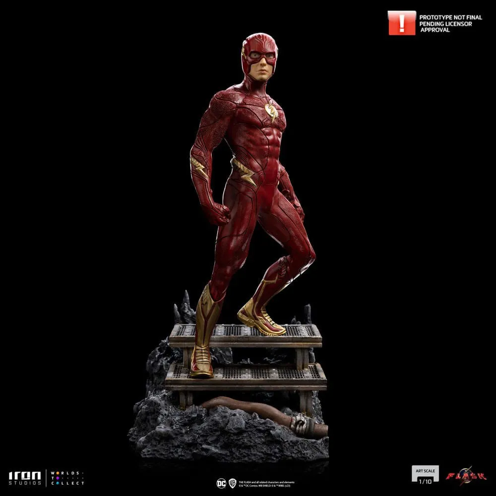 Iron studios 1/10 Art Scale 22 cm Dc Comics Statue Blue | Techinn