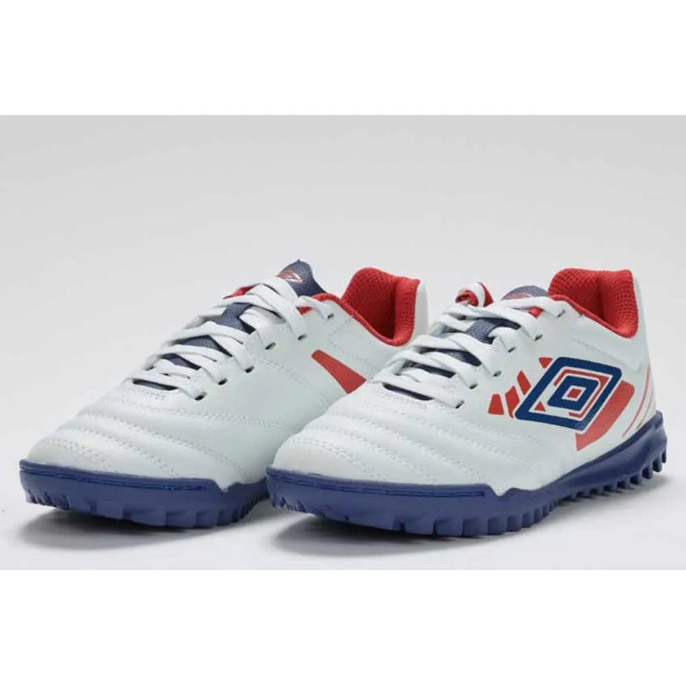 Umbro Tocco IV League IC Football Boots White | Goalinn