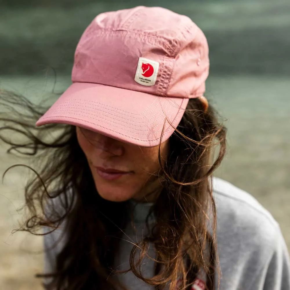 Fjällräven High Coast Wind Cap Blue | Trekkinn