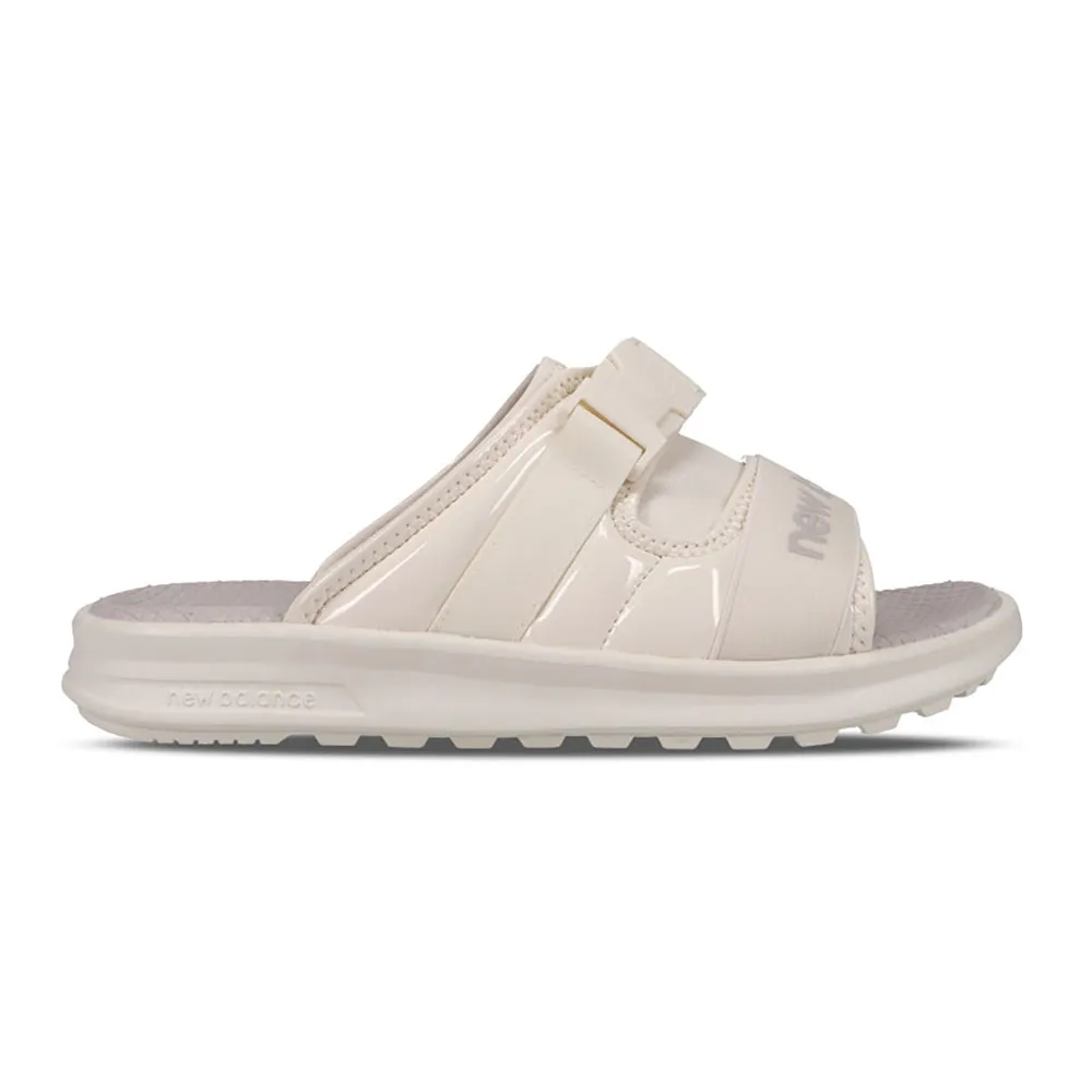New balance 330 Puffy Slides Beige | Dressinn