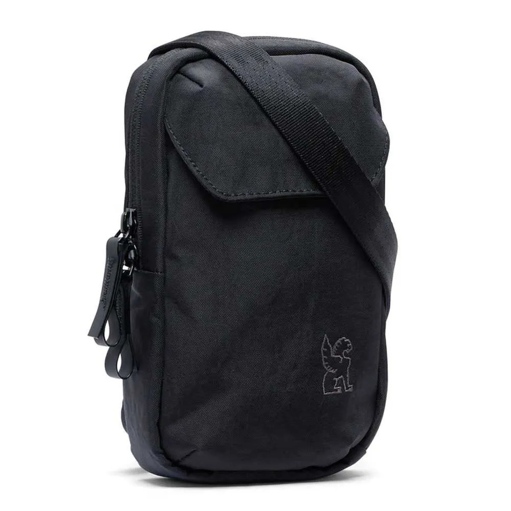Chrome Logan Pouch Bag Black | Dressinn