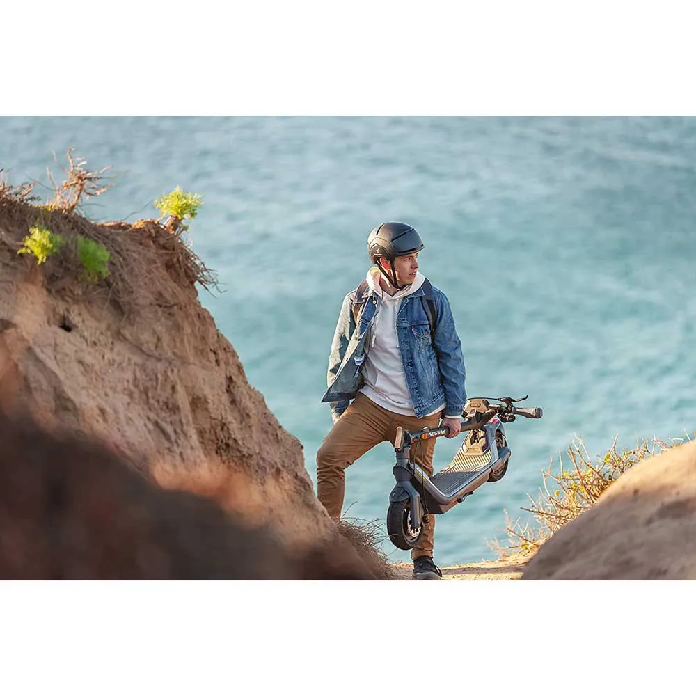 Segway Ninebot P65E Electric Scooter refurbished Black | Dressinn