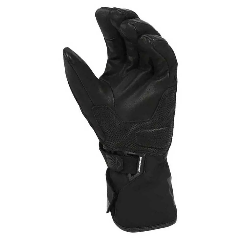 Macna Intrinsic RTX gloves Black | Motardinn