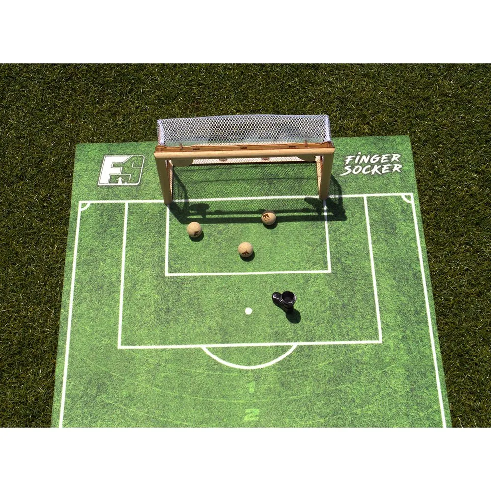 Finger socker Challenge football field Green | Goalinn