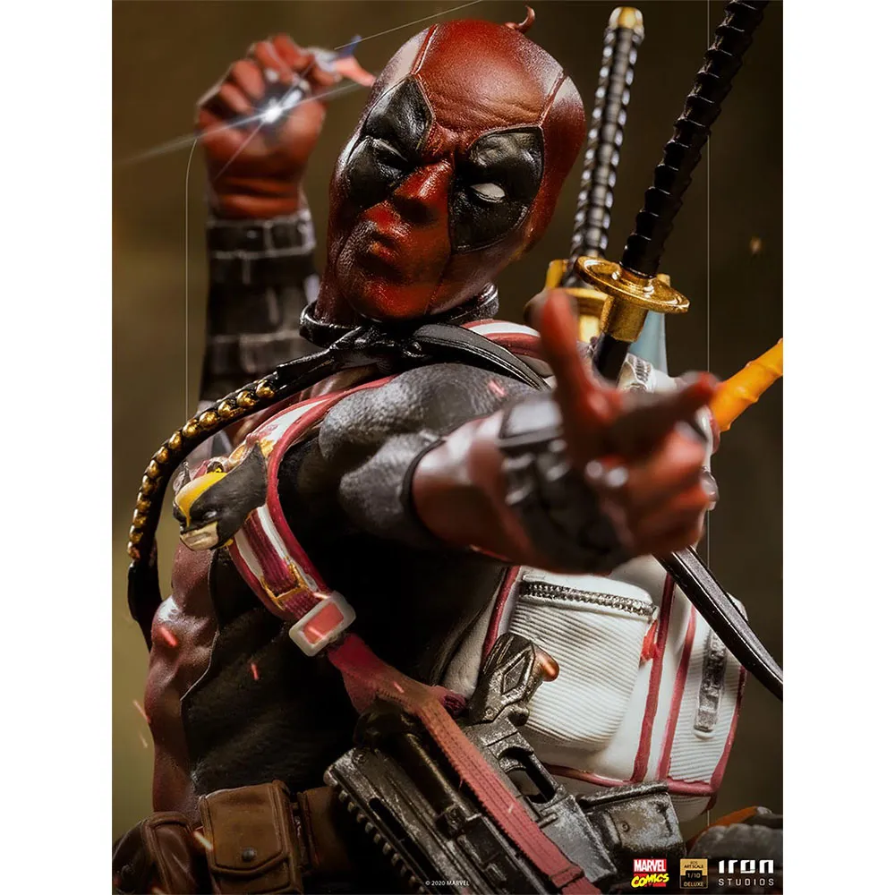 Marvel Figura de Marvel Deadpool Statue Deluxe | Techinn