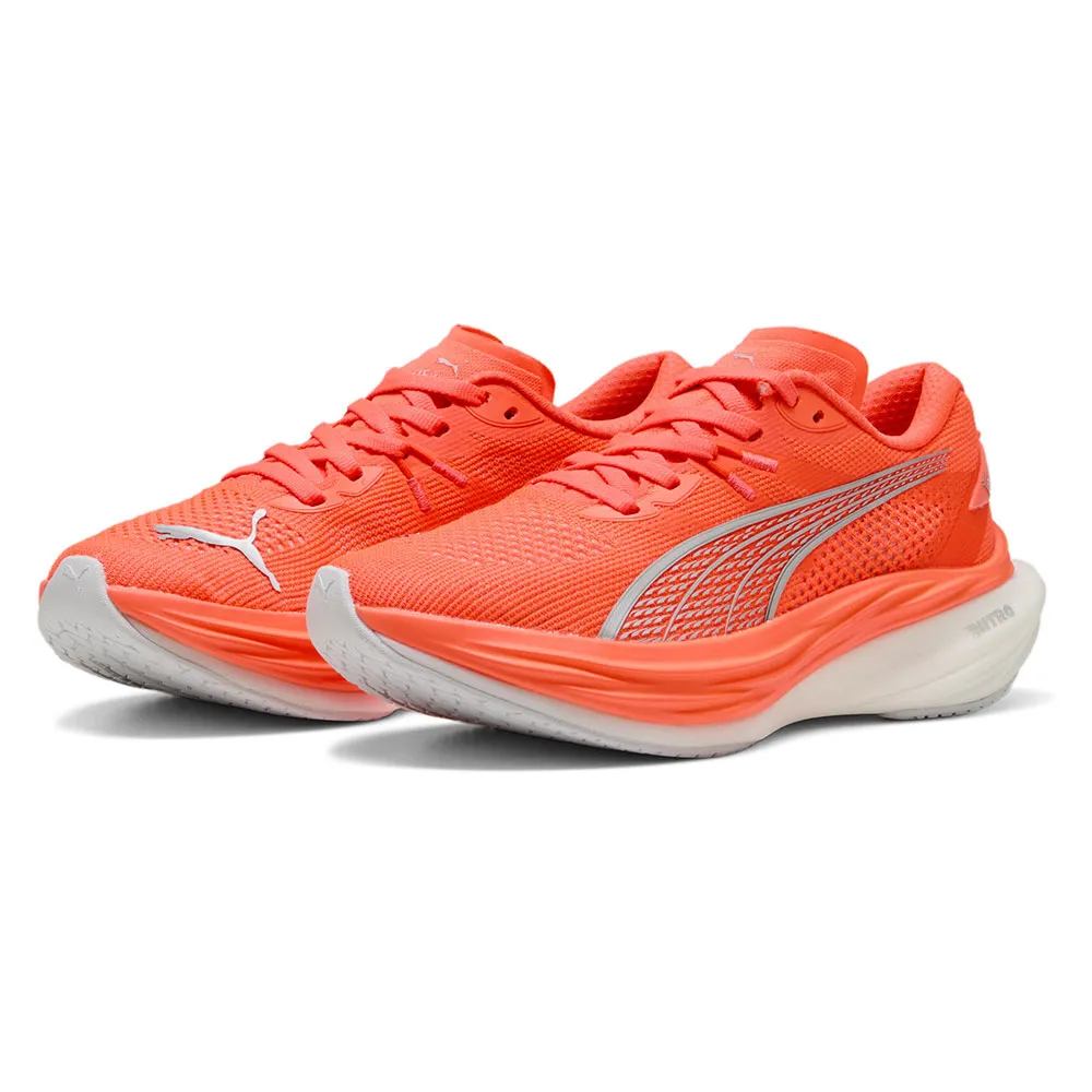 Puma Deviate Nitro 3 trainers Orange | Dressinn