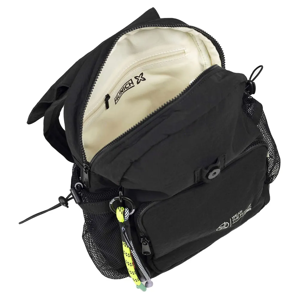 Munich Deep Recycled backpack Black | Dressinn