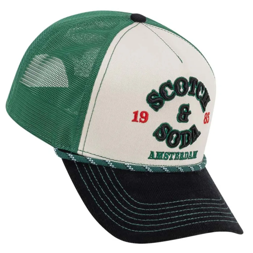 Scotch & soda Breezy Adjustable trucker cap White | Dressinn